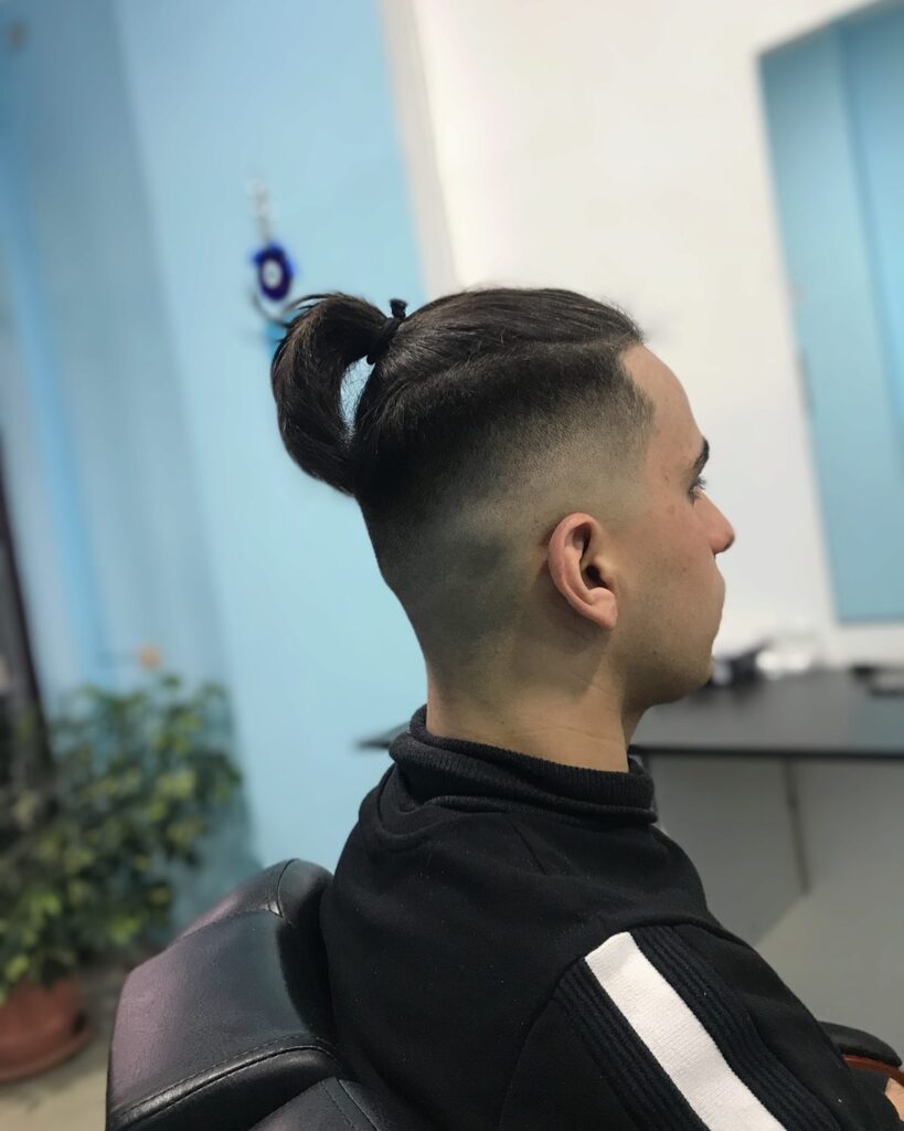 22+ Best Low Taper Fade Haircuts for Men in 2024