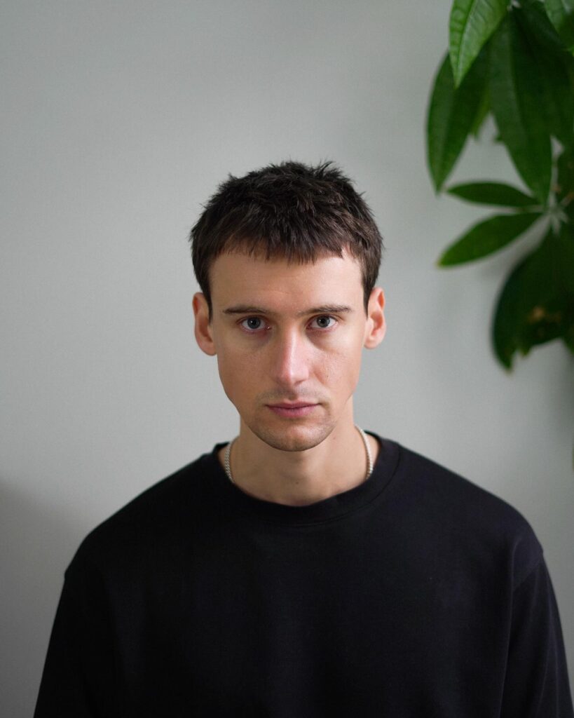 Top Short Spiky Edgar Haircut ideas 2024